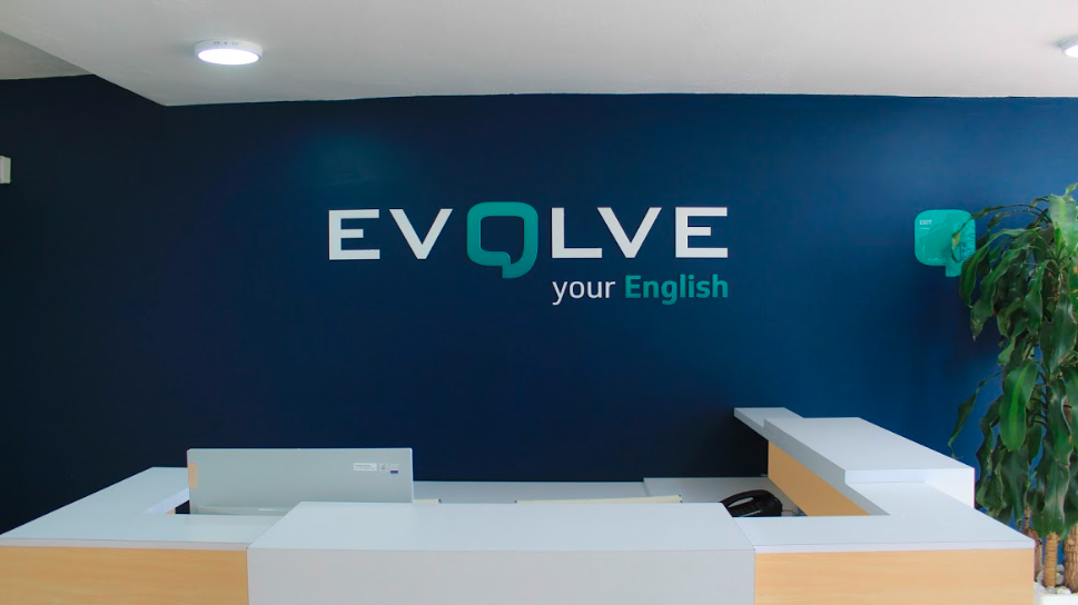 Sobre Nosotros - EVOLVE your English